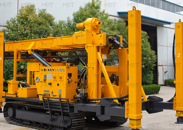 MDT 5 Hydraulic Crawler Drilling Rig 400m Deep Well Drilling Machine
